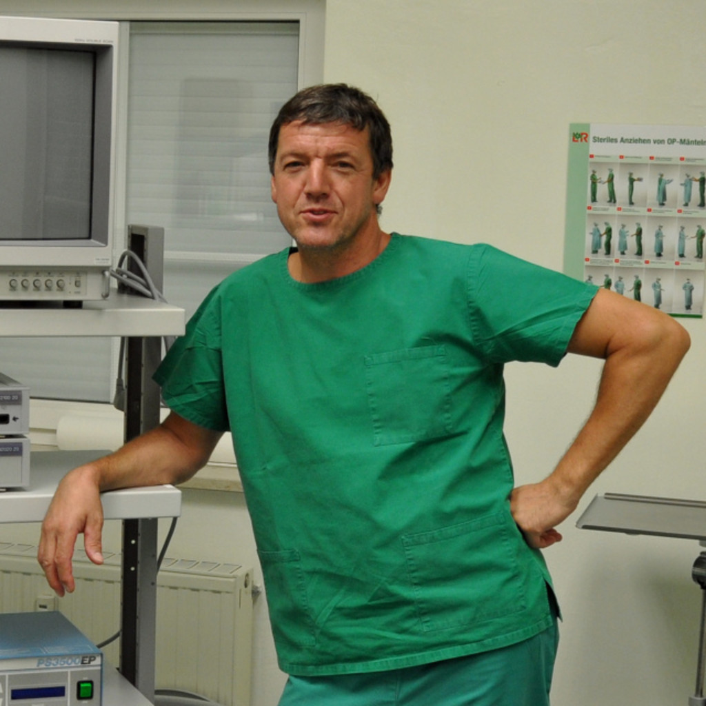 Michael Donner - Chirurg und Hausarzt / GF MedCenter GmbH - Praxis Dipl ...