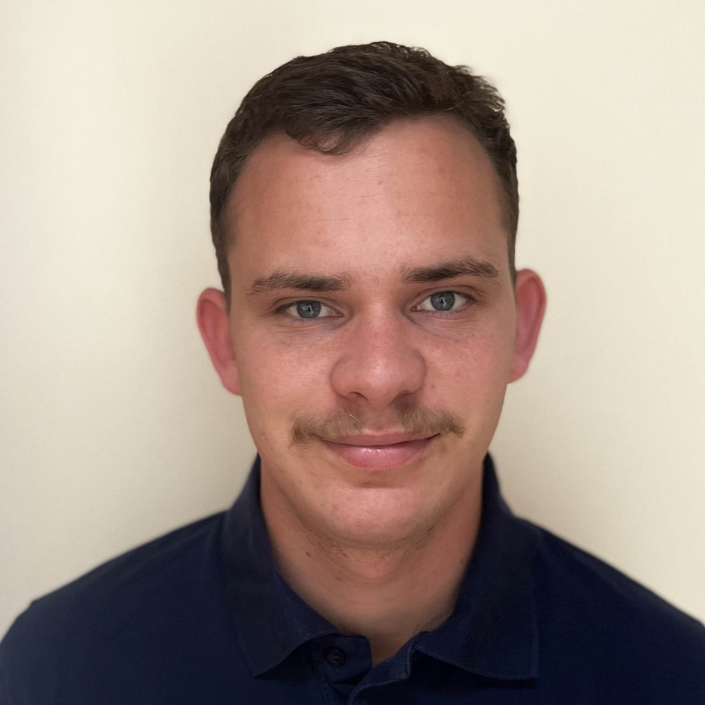 Maxi Gambs - Industriemechaniker - Spinner Werkzeugmaschinenfabrik GmbH ...