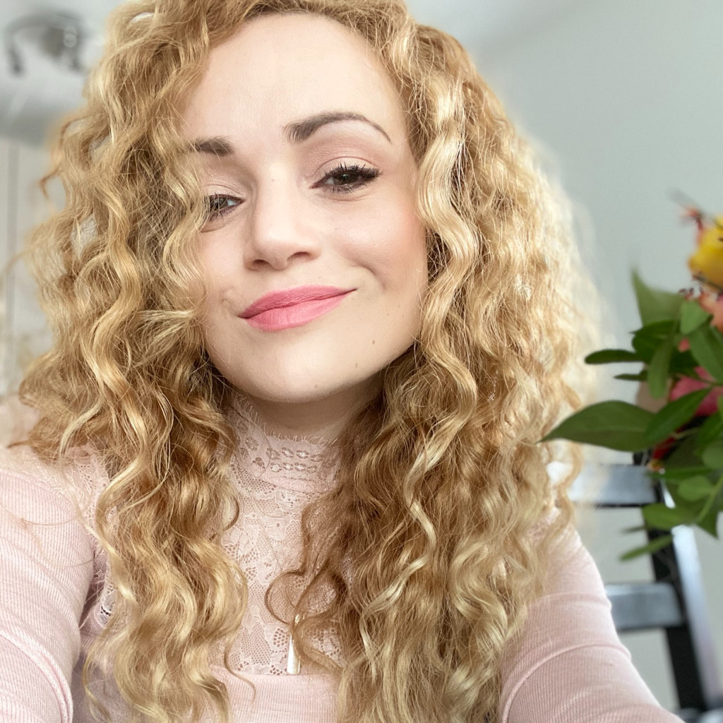 Iris Jassan - actriz,hosstes - iris jassan | XING