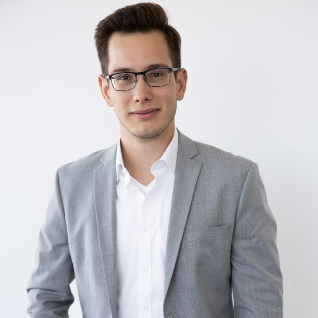 Alexander Buechel in der Personensuche von Das Telefonbuch