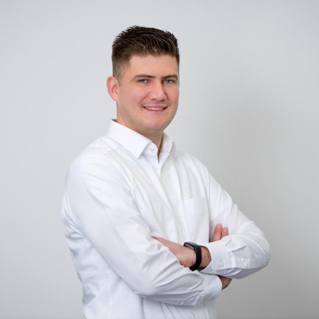 Philip Hammer - Geschäftsführer & Vertrieb - MobilTec GmbH Fahrzeugbau ...