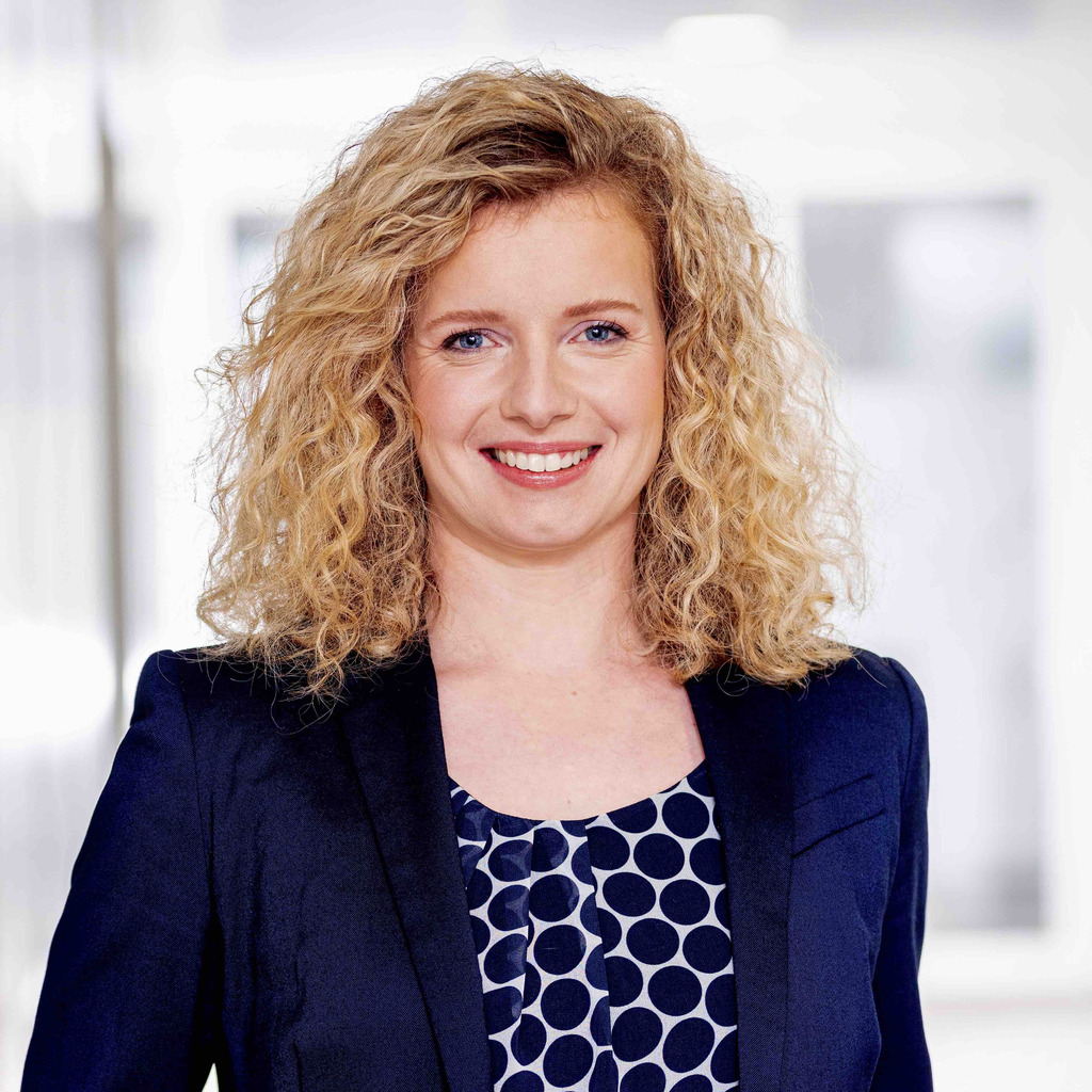 Jennifer Becker - Executive Assistant - AURELIUS Group | XING