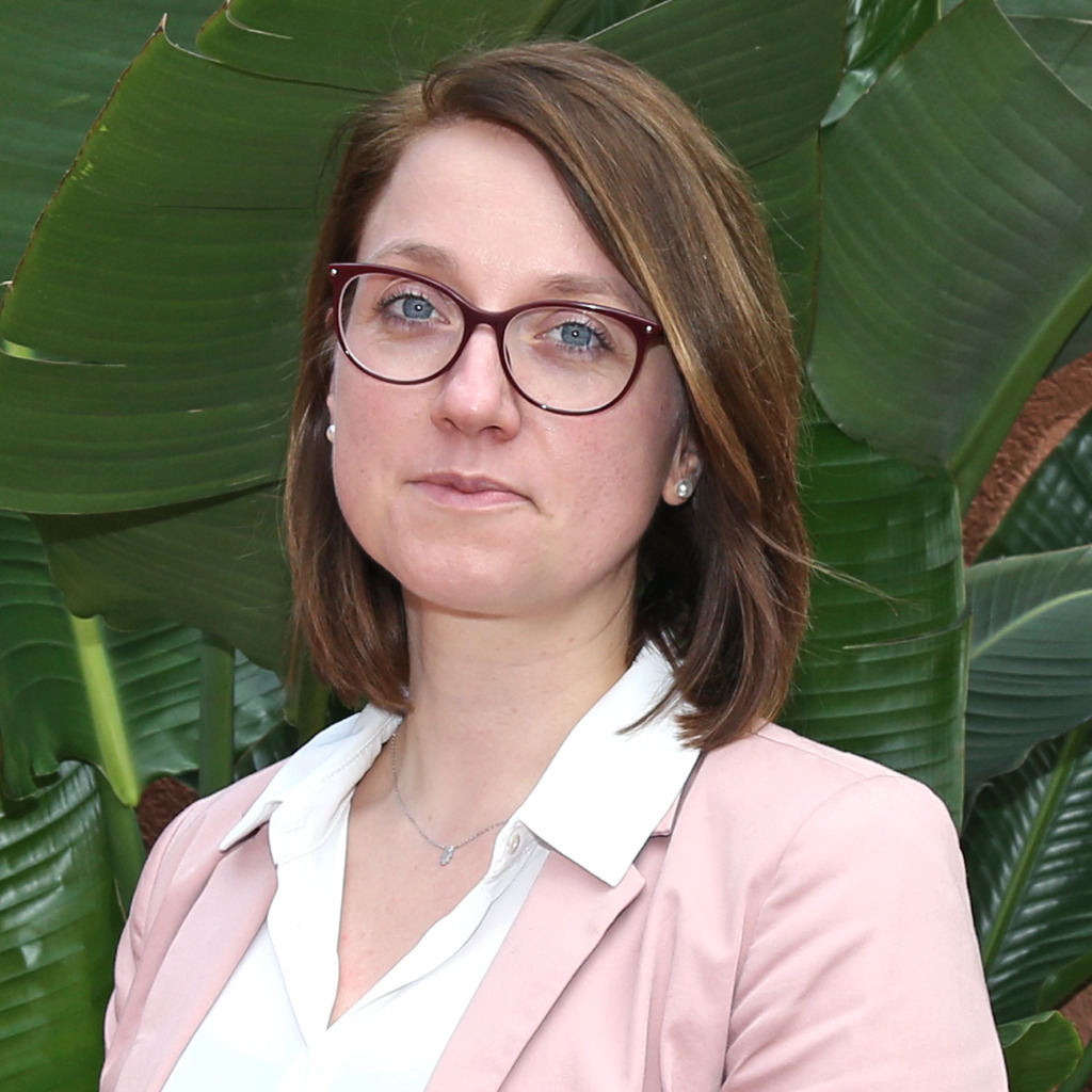 Anja Slowik - Senior Manager Rooms Operations & Retail, Europe ...