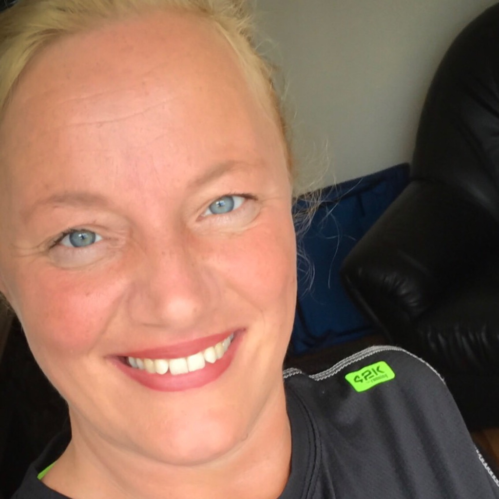 Petra Kesselheim - Technical Support Mac+ - Apple Distribution ...