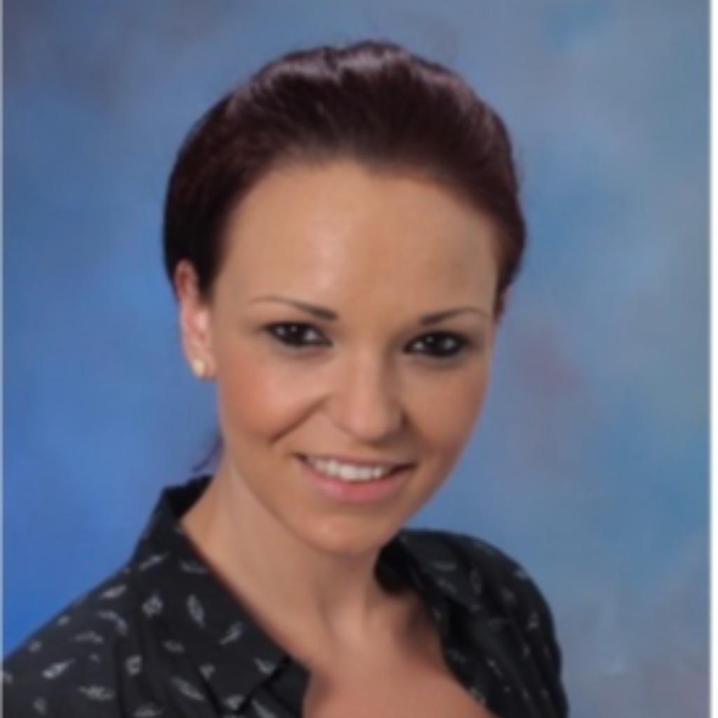 Christina Nowak - Pflege - IfGK | XING