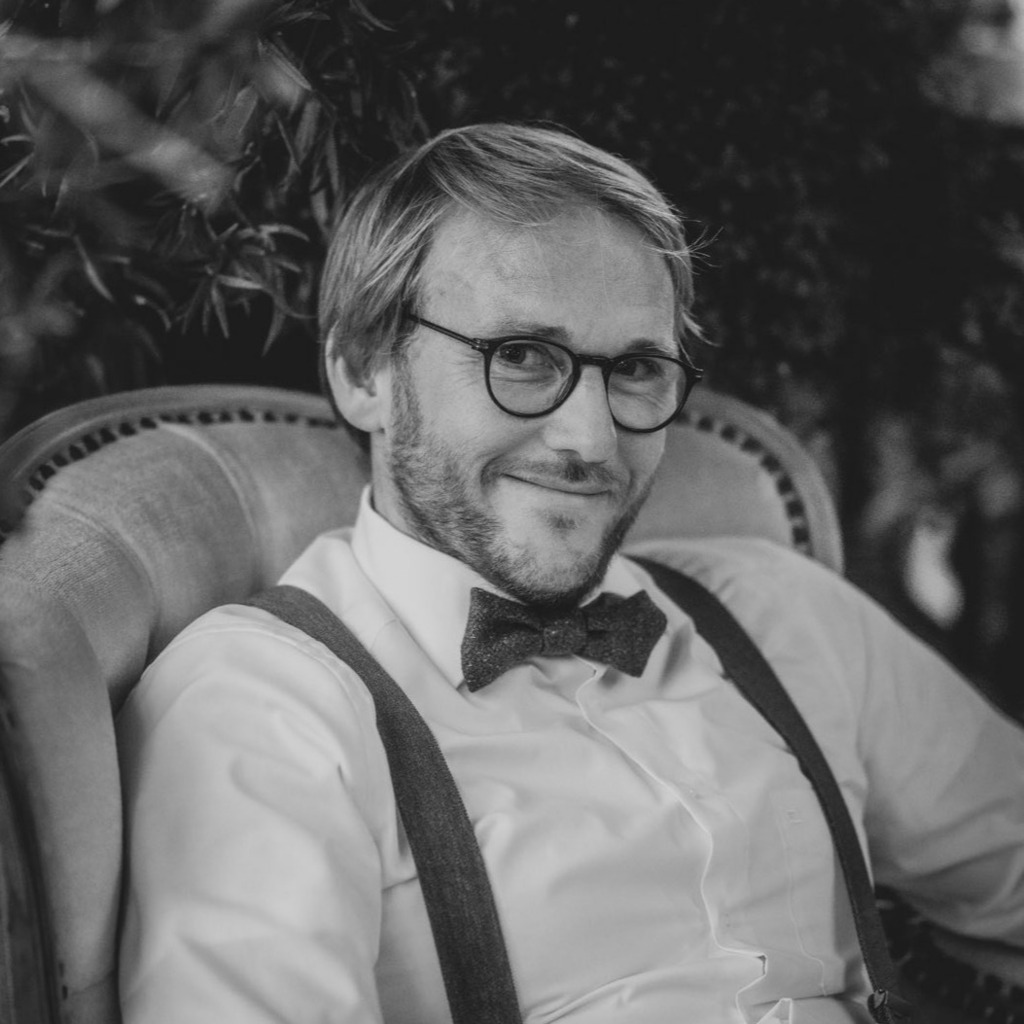 Sebastian Martini - Elektronikerin für Betriebstechnik - Universität ...