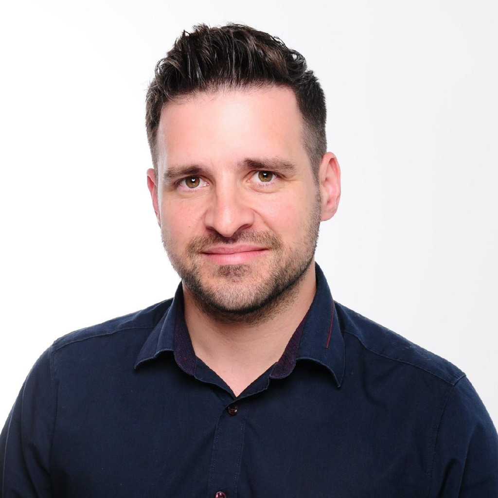 Strunk aus Köln in der Personensuche von Das Telefonbuch