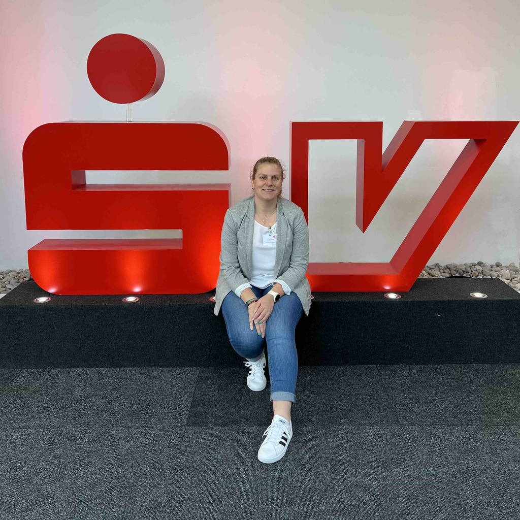 Sandra Peric - Gruppenleiterin - Komposit DV-Koordination Fachbetreuung ...