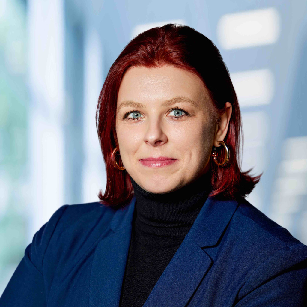 Laura Groß - HR Region Manager West - SOLARWATT GmbH | XING