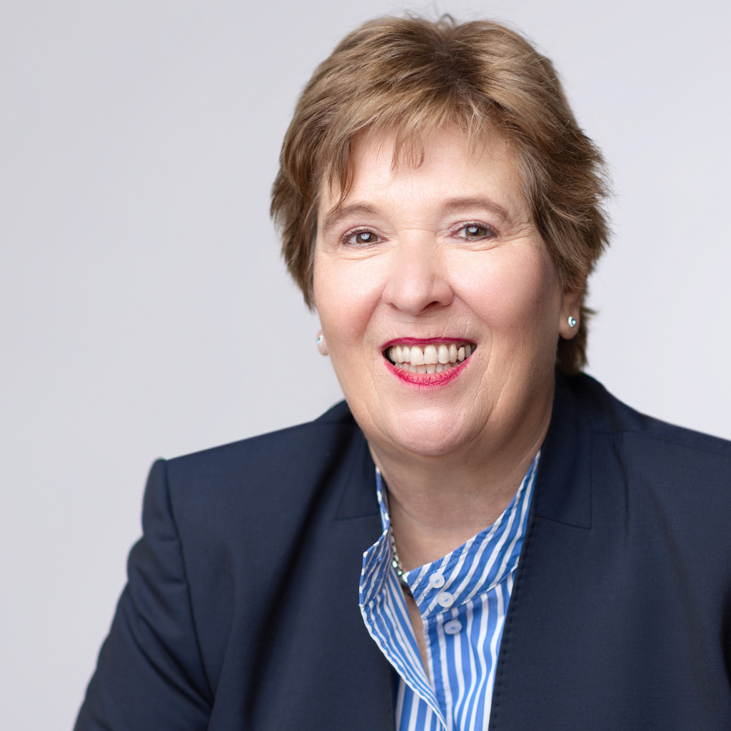 Daniela Kästl - HR Manager - Hengst Filtration GmbH | XING