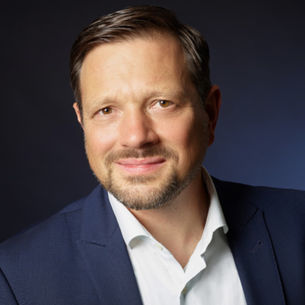 Dominik Schmidt - Verkaufsdirektor Discount International - HARIBO ...