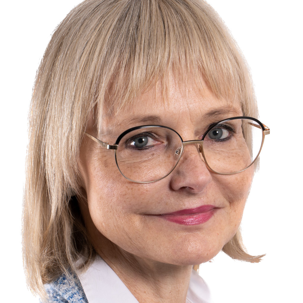 Maja Schneider's Instagram, Twitter & Facebook on IDCrawl