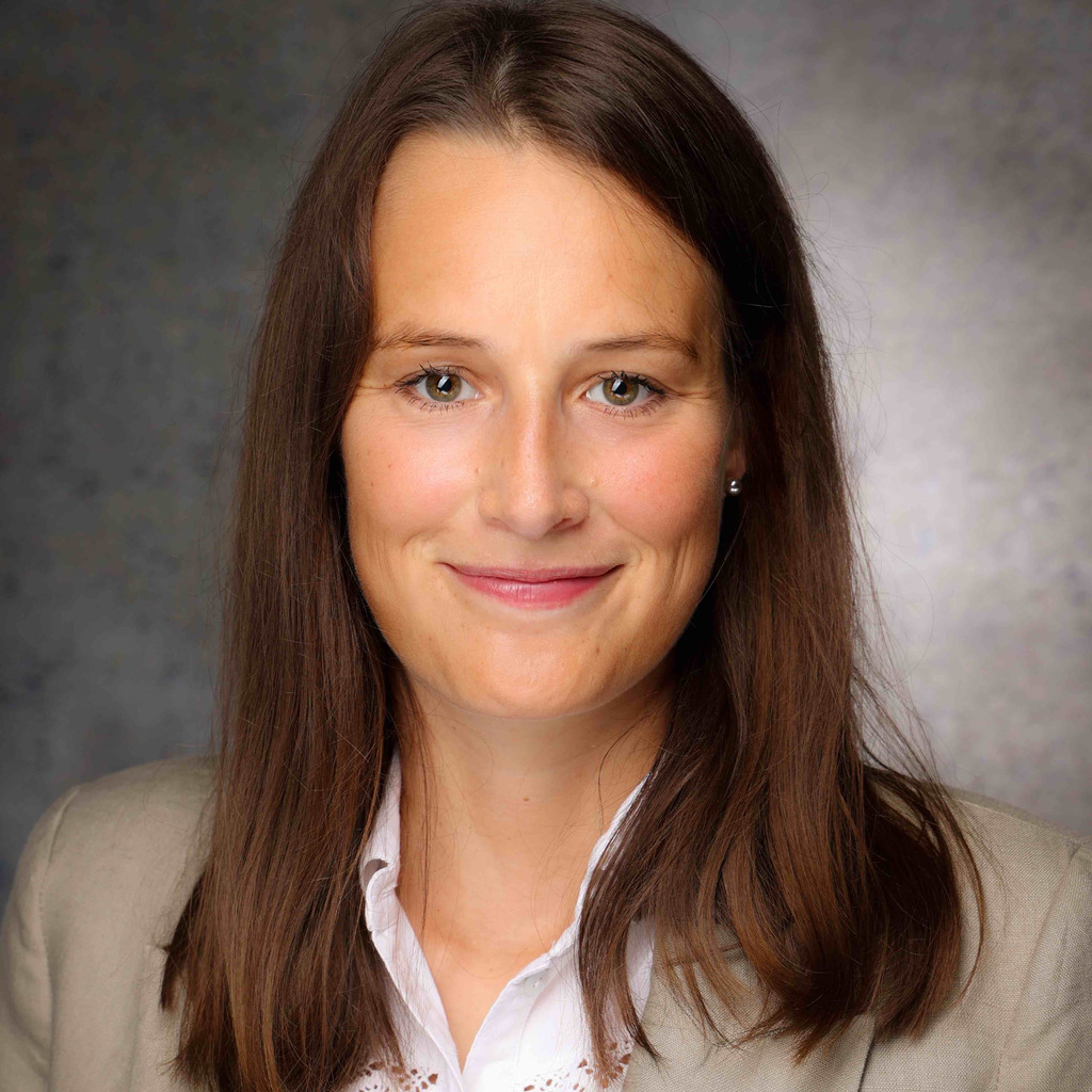 Laura Balzer - Controllerin - A.S. Création Tapeten AG | XING