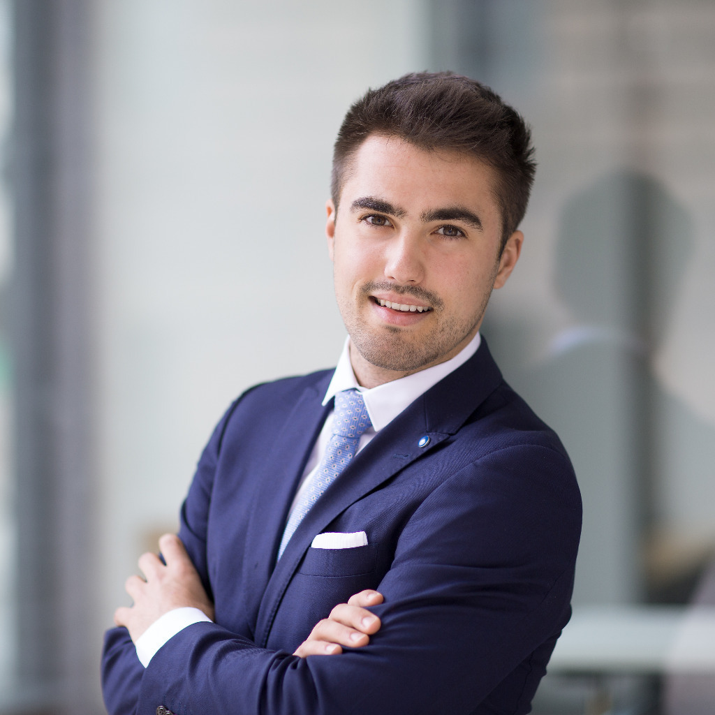 Jonas Henry Roeder - Unternehmensberater für private Haushalte - Telis ...