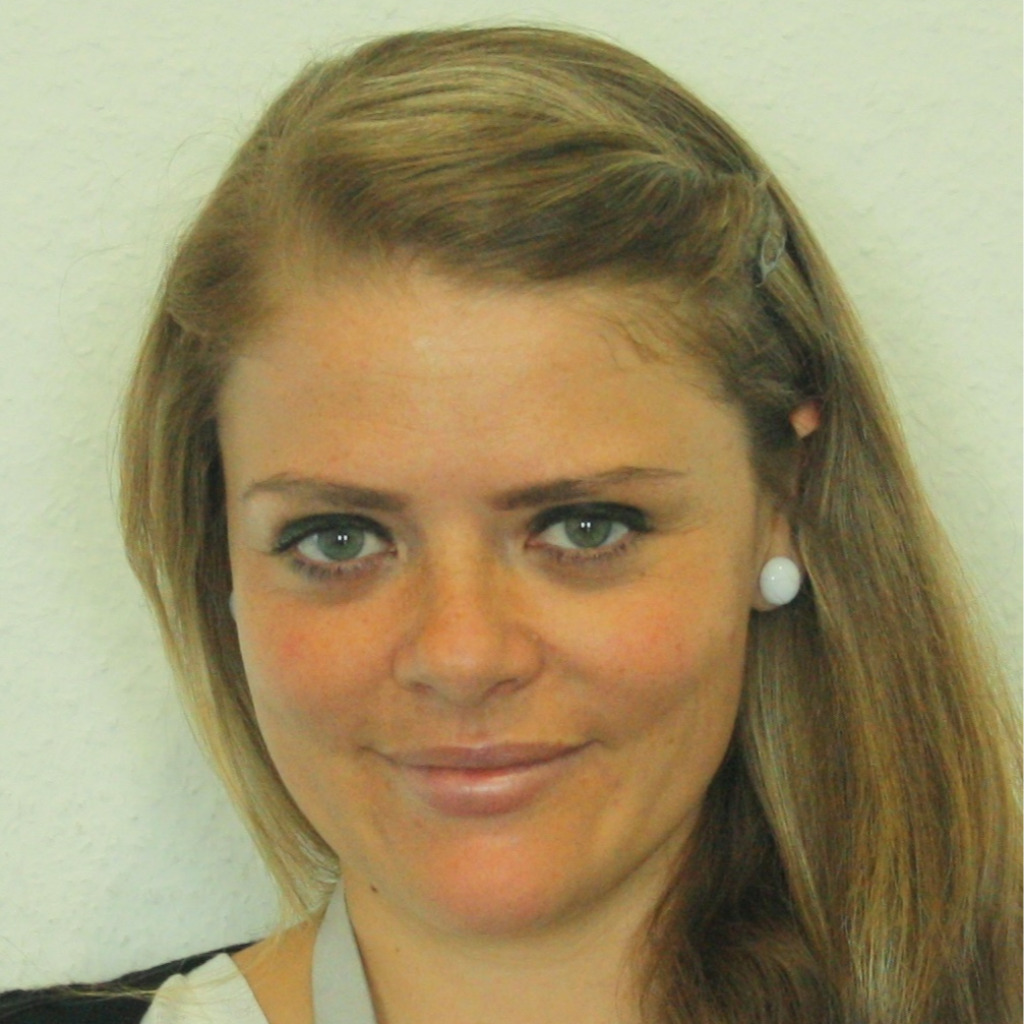 Angela Capriglione: Ausbildung und Berufserfahrung | XING