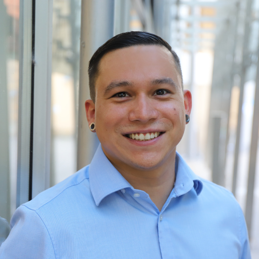 Juan Armstrong's Instagram, Twitter & Facebook on IDCrawl