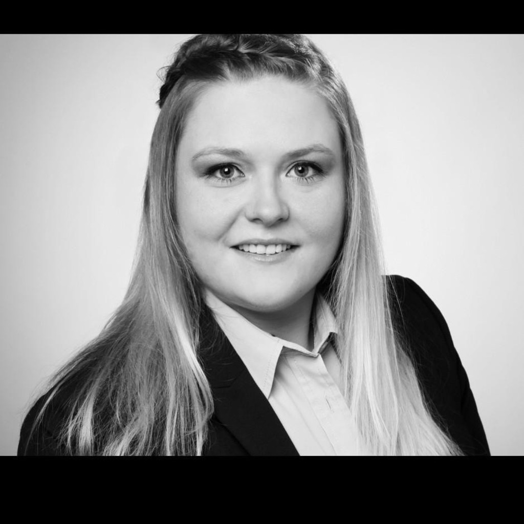 Sandra Gebhardt's Instagram, Twitter & Facebook on IDCrawl