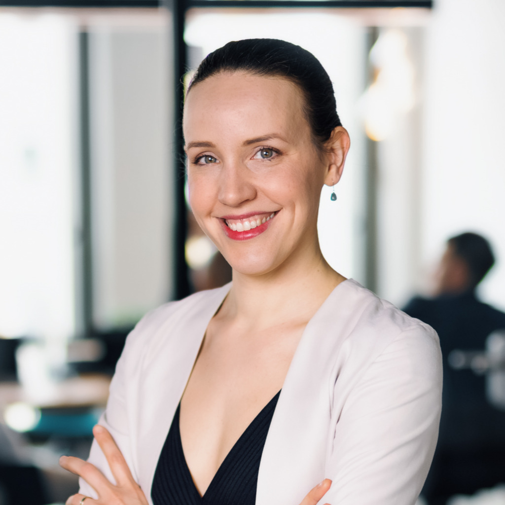 Deborah Volk - Social Media Managerin / Online Marketing - VIVEST GmbH ... Deborah Volk - Social Media Managerin / Online Marketing - VIVEST GmbH ...