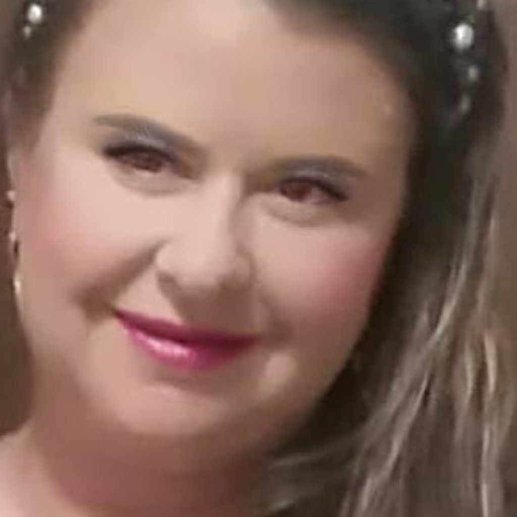 Charlotte Reeves's Instagram, Twitter & Facebook on IDCrawl