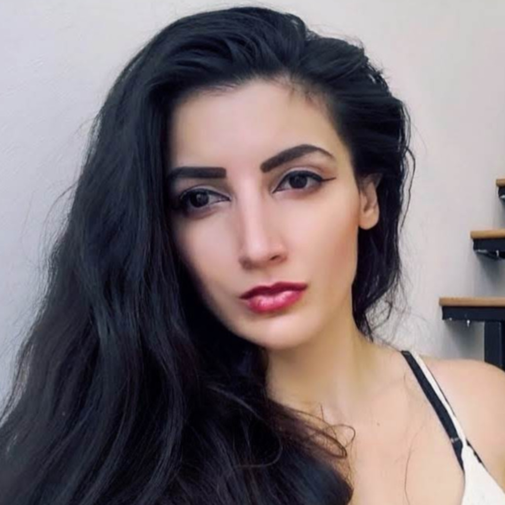 andra picincu - Marketing & Editorial Copywriter / Digital Marketing Specialist - self-employed ...