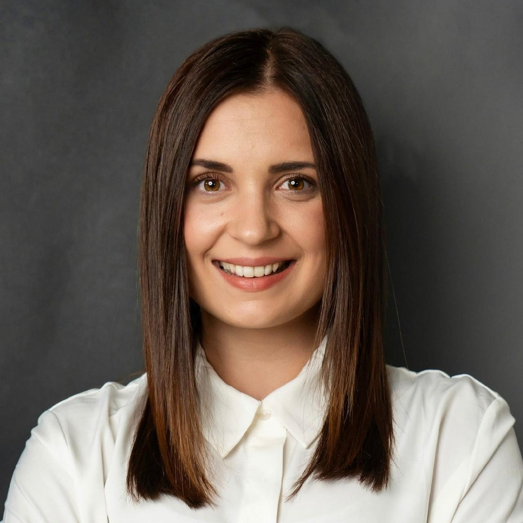 Denise Heuser - Projektmanager Social Media Marketing & PR - tecalor ...