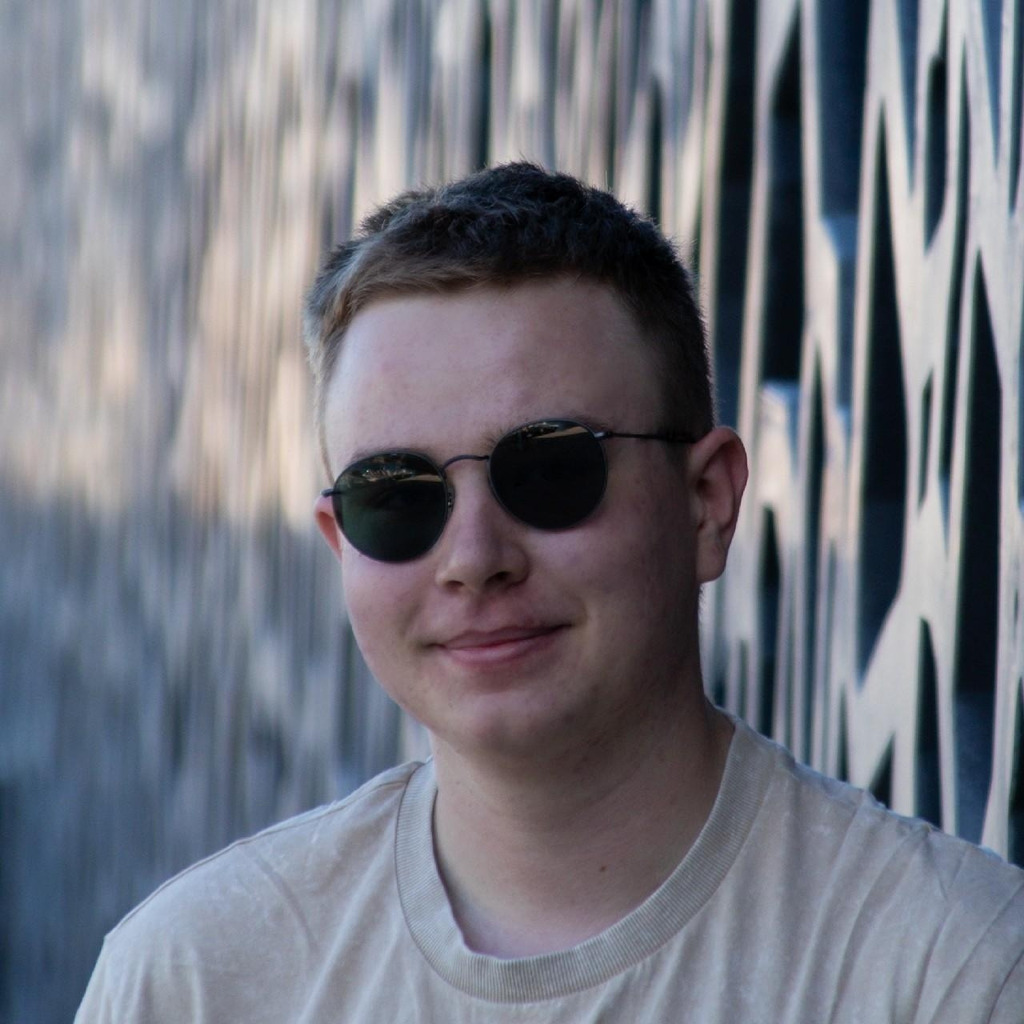 Robin König - IT-Techniker - Möve Frottana Textil GmbH & Co. KG | XING