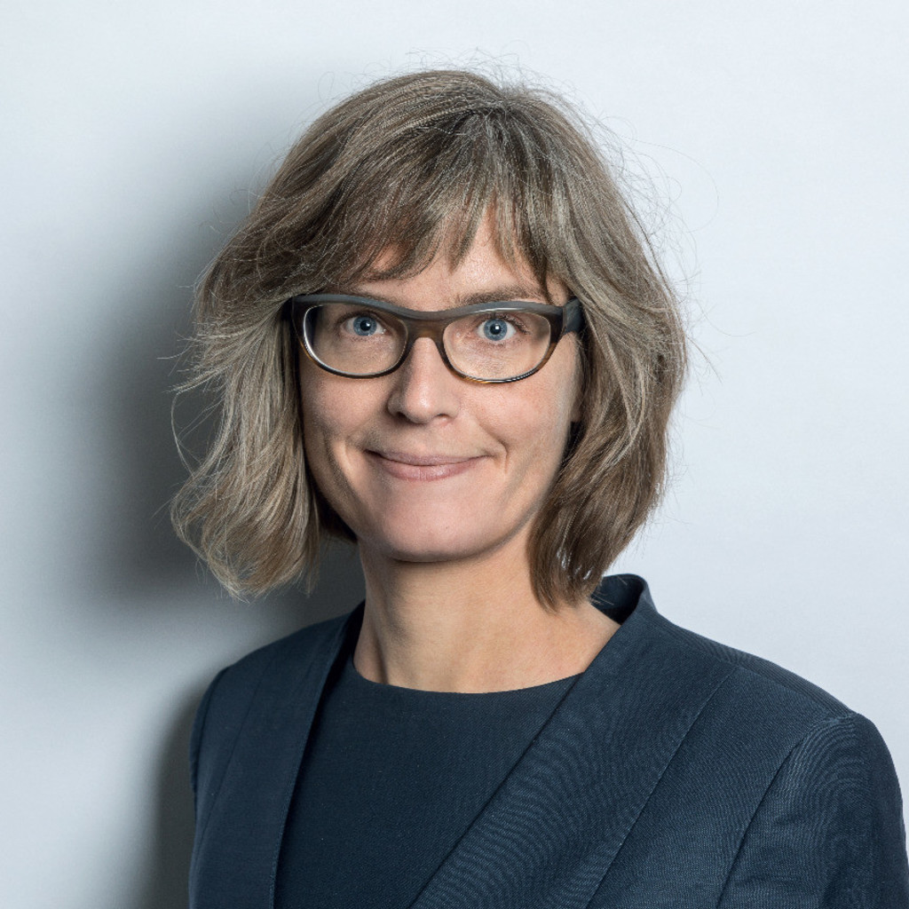 Ursula May - eidg. dipl. Pensionsversicherungsexpertin - cmp egliada s ...