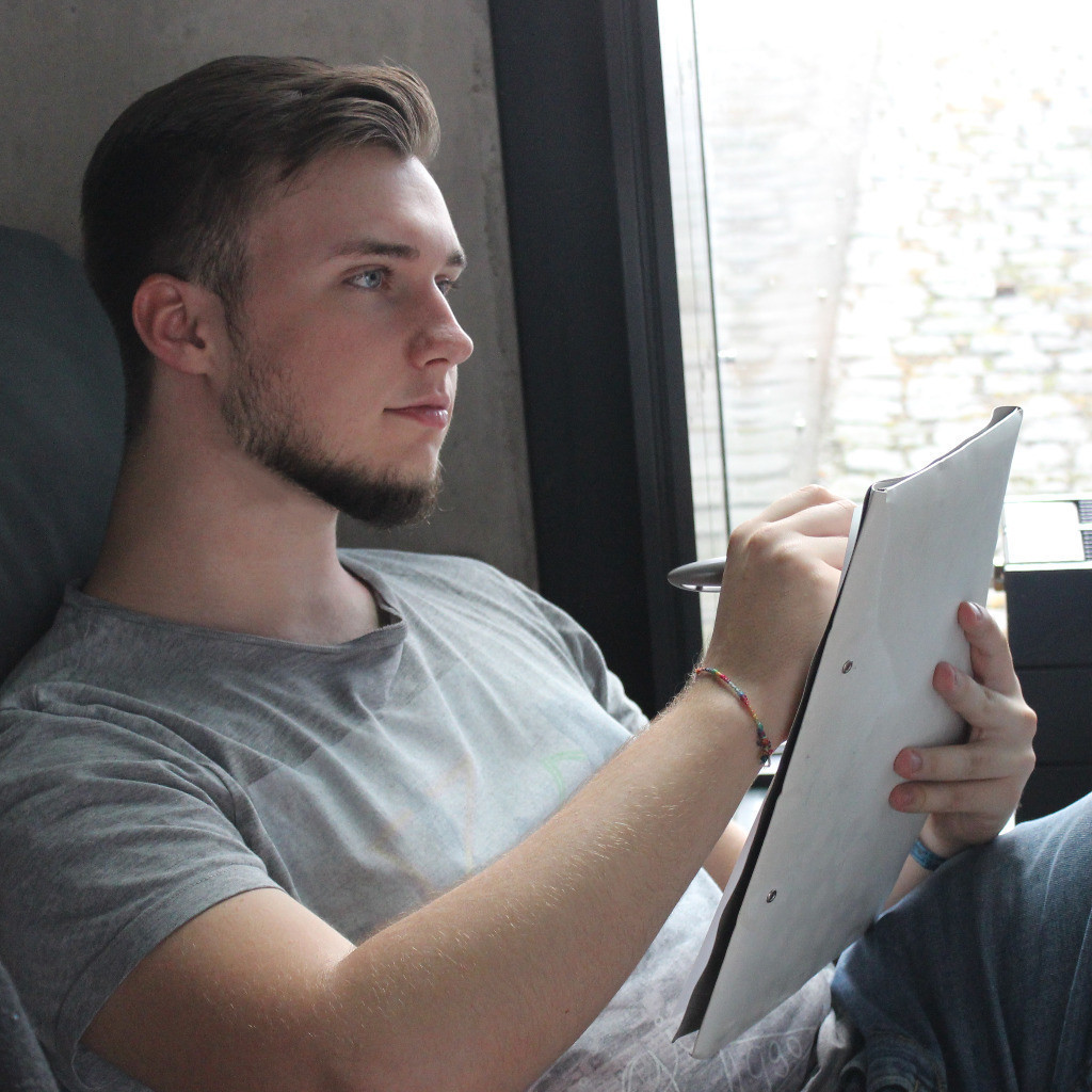 Jonas Lang - Interaktive Medien - Hochschule für angewandte Wissenschaften Augsburg | XING