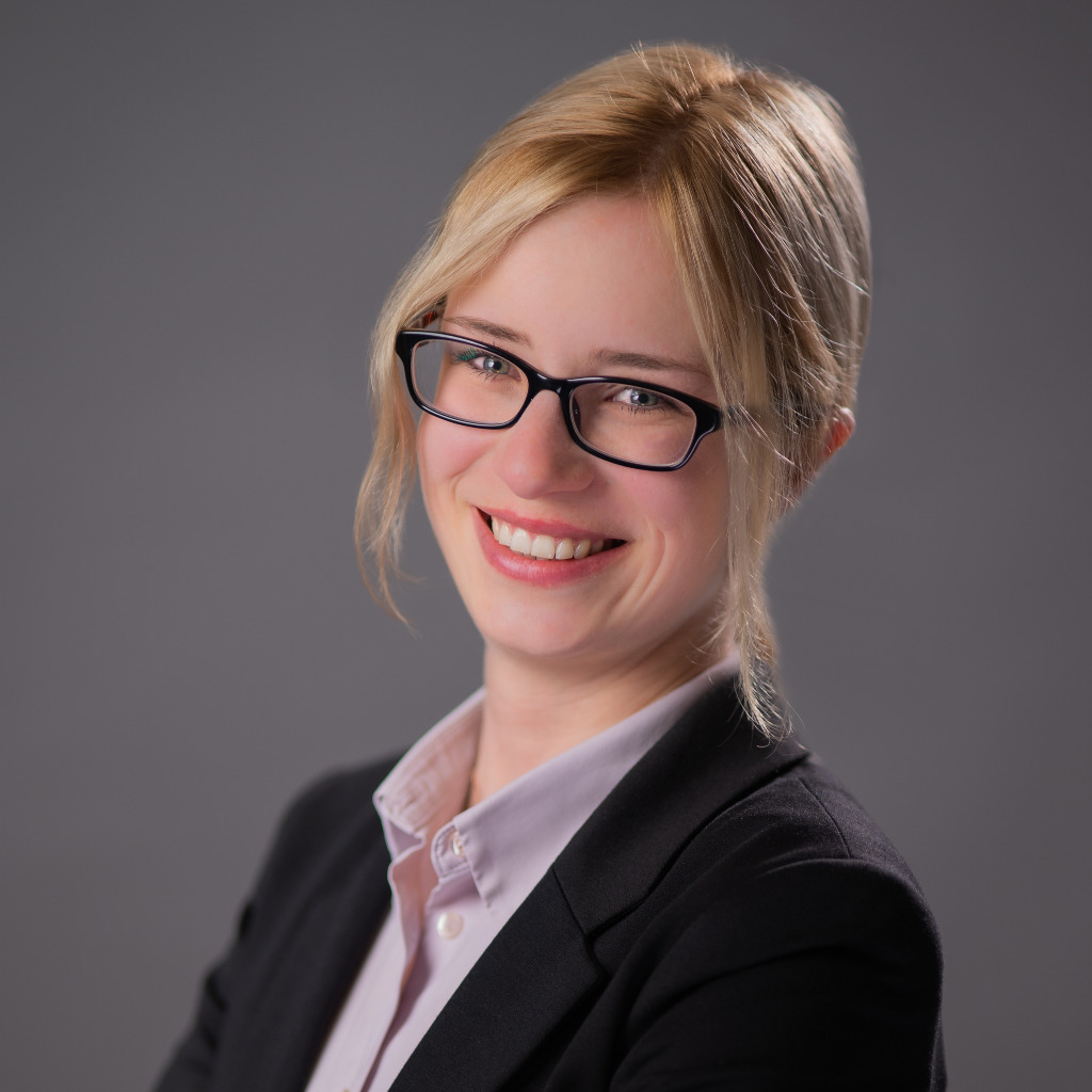 Isabell Fuchs - Einkäuferin indirekte Güter und Leistungen - DELO ...