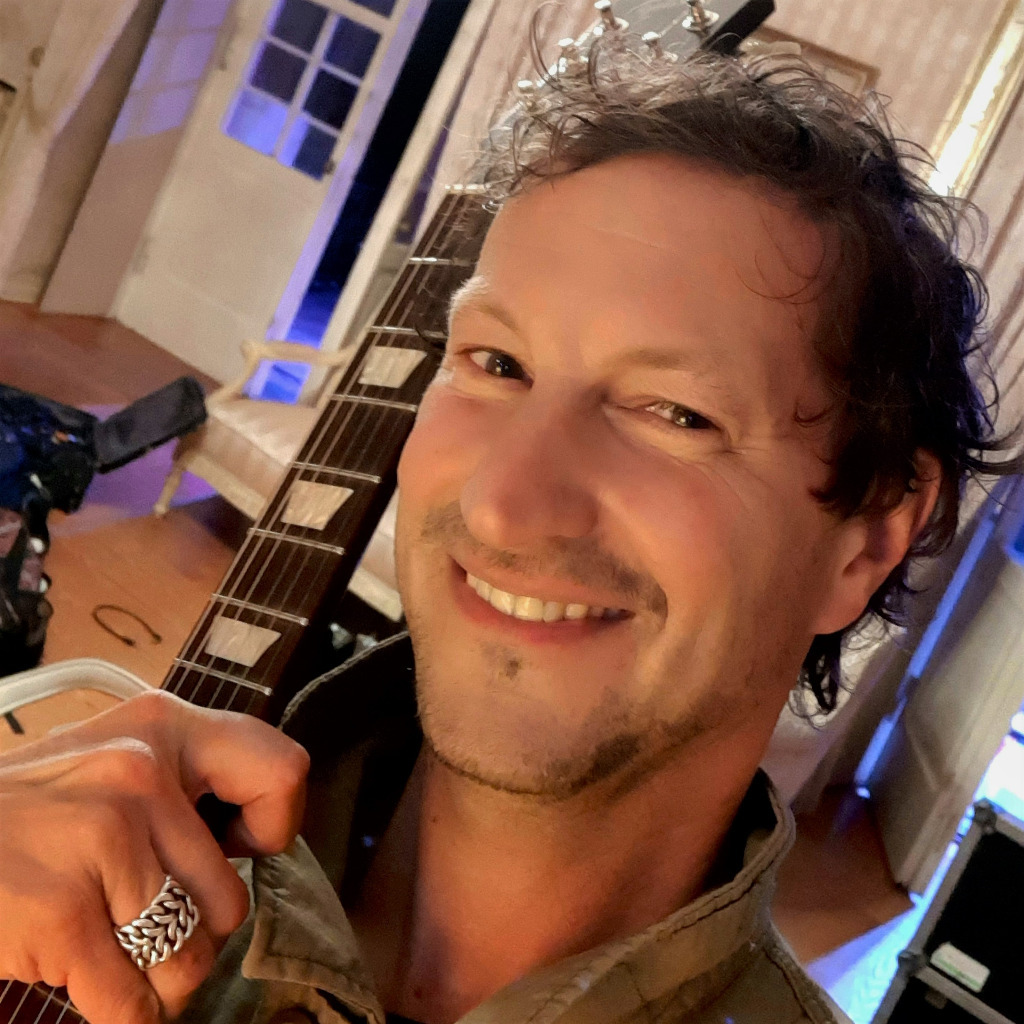 Frank Keller's Instagram, Twitter & Facebook on IDCrawl