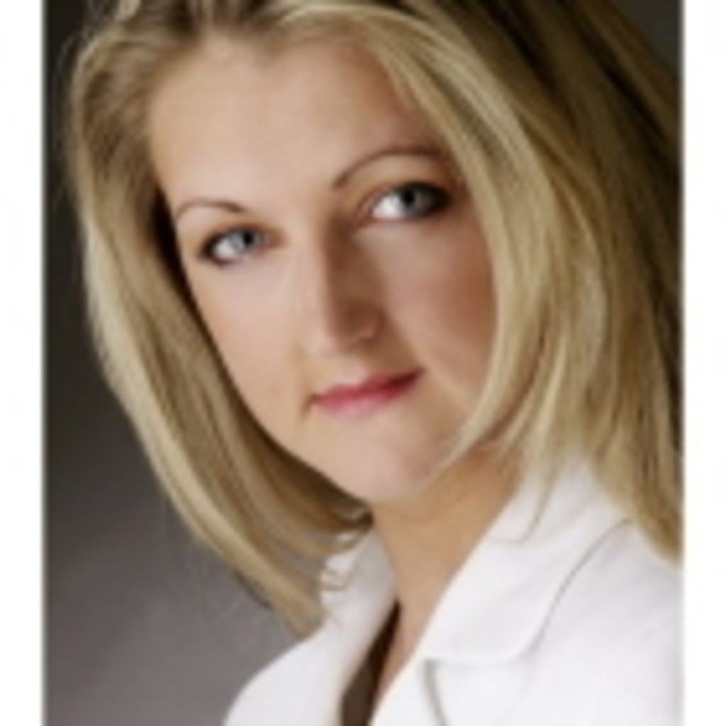 Lilli Neumann - Consultant im Bereich Banking - EMDS AG | XING