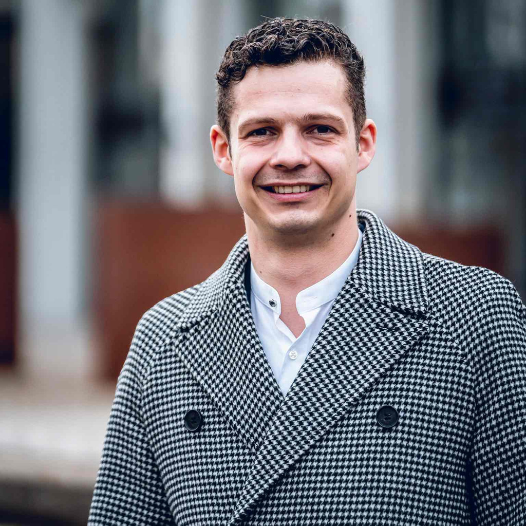 Michael Marco Schweigert - Mitarbeiter Sales Support - Iveco Magirus AG ...