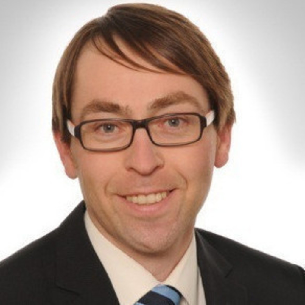 Ralf Lachenmaier - Corporate Insurance Property - MAHLE International ...