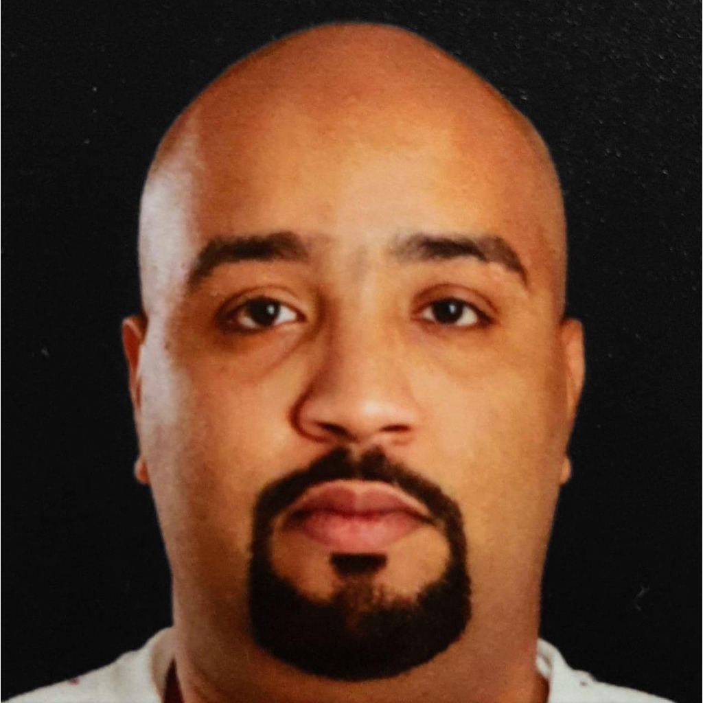 Mohammed Ali - Associate Vendors Manager RVR - Amazon | XING