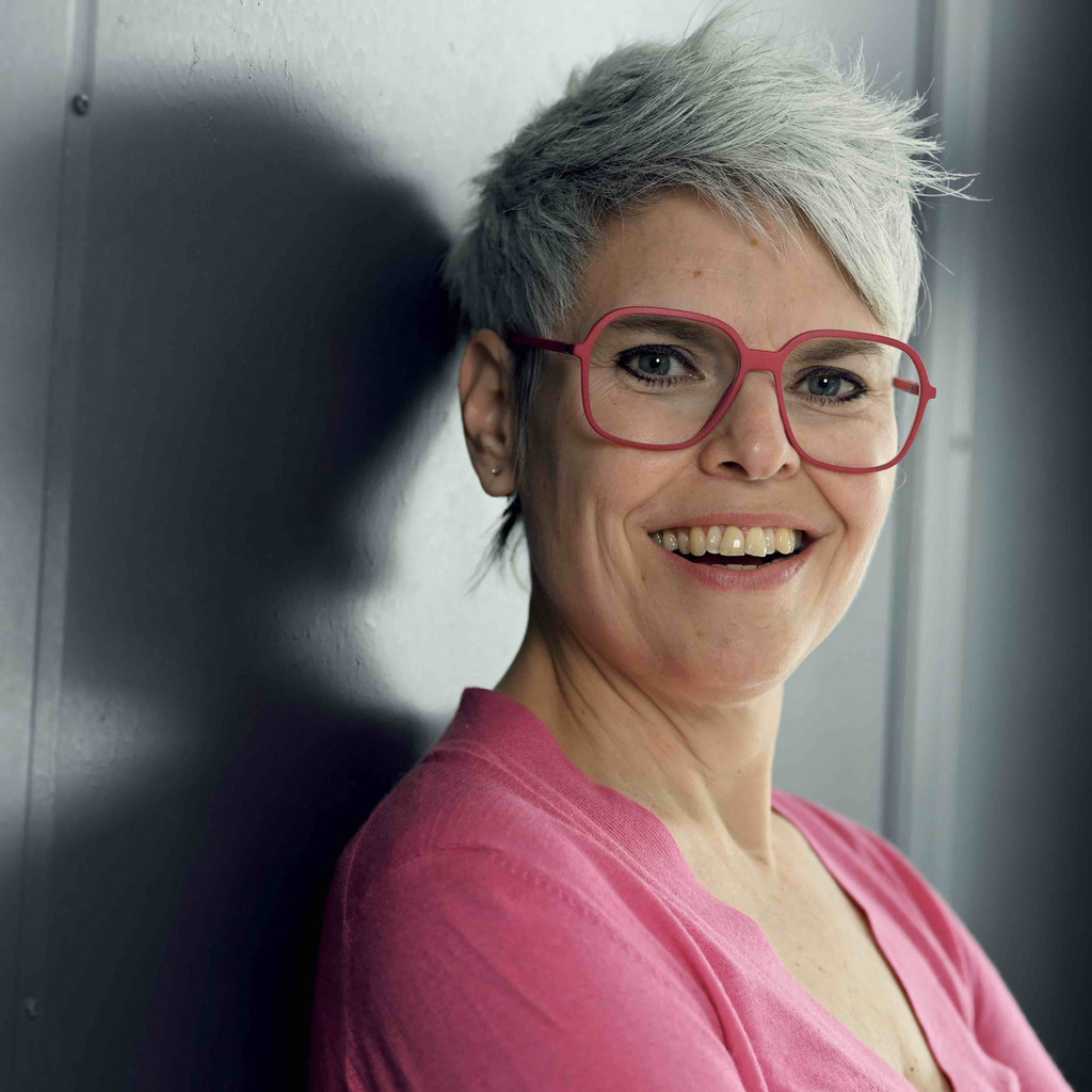 Jennifer Hopp's Instagram, Twitter & Facebook on IDCrawl