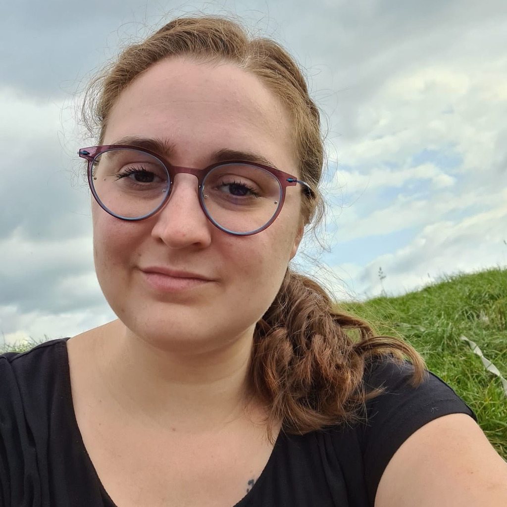 Ines Samotta - Augenoptikerin - Optometrie Cagnolati | XING