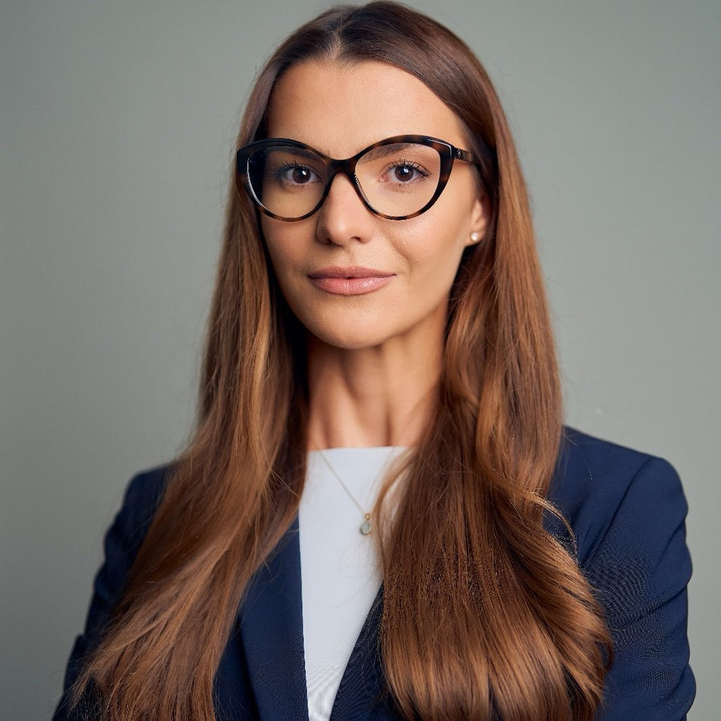 Marina Simic - Beraterin Private Banking - Graubündner Kantonalbank | XING