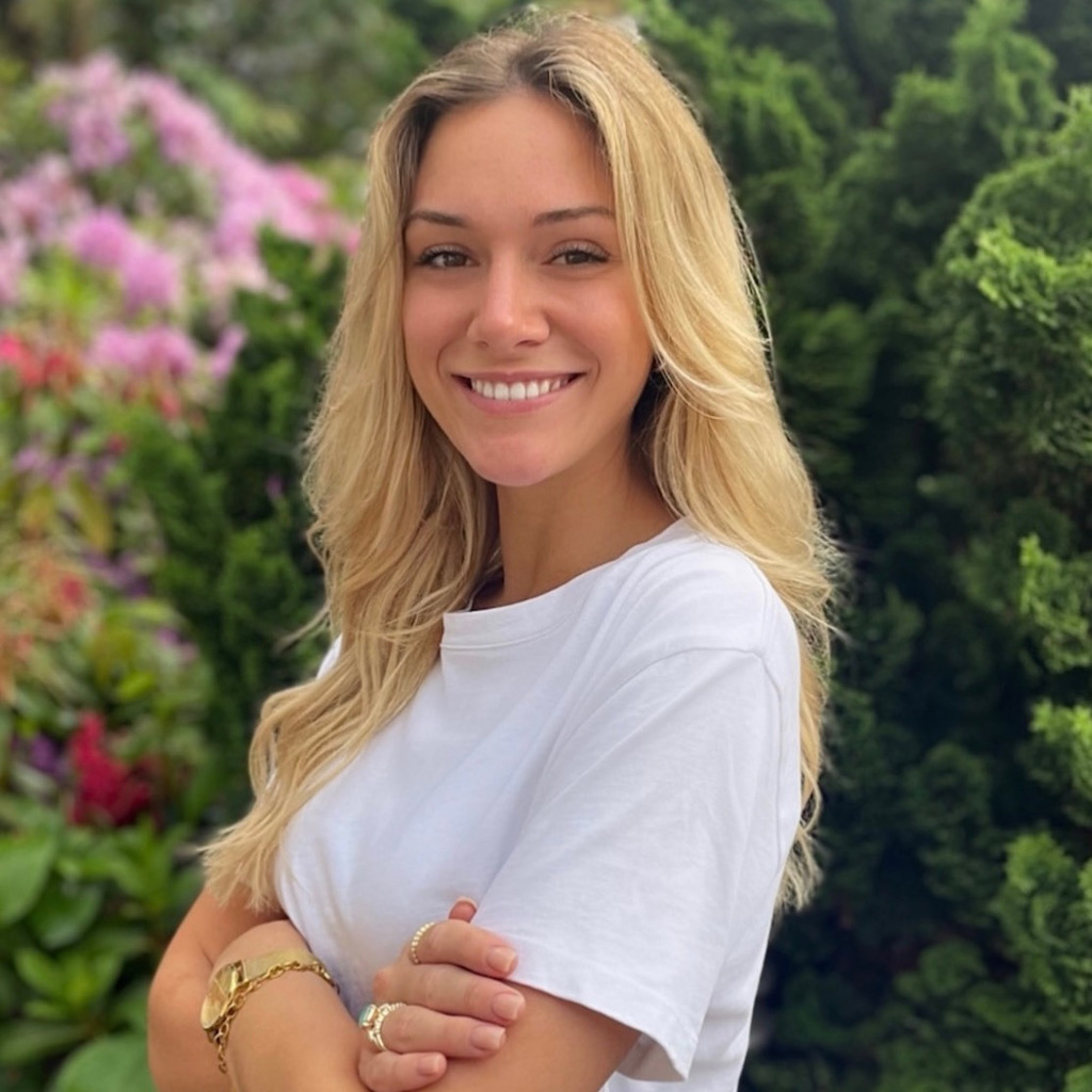 Dana Klein - Personalleiter - SeniorCare Seniorenbetreuung Main-Taunus ...