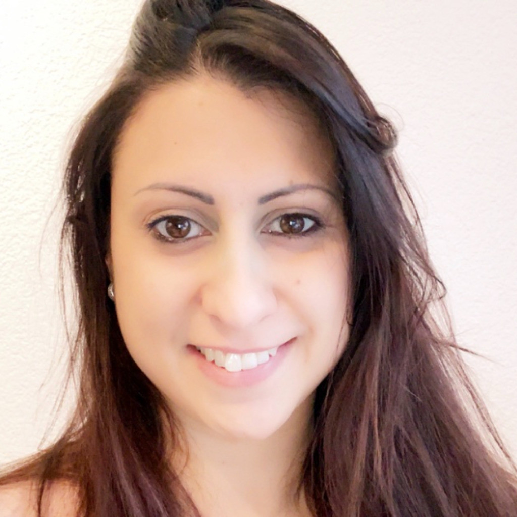 Laura Corrieri-Brozza - Selbständigerwerbende - www.laurorachiara.ch ...