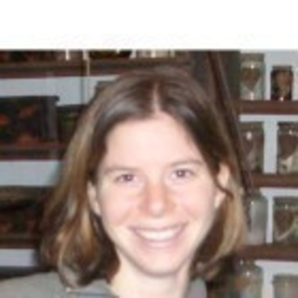 Karoline Delcour - Business Analysis - Kimberly Clark | XING