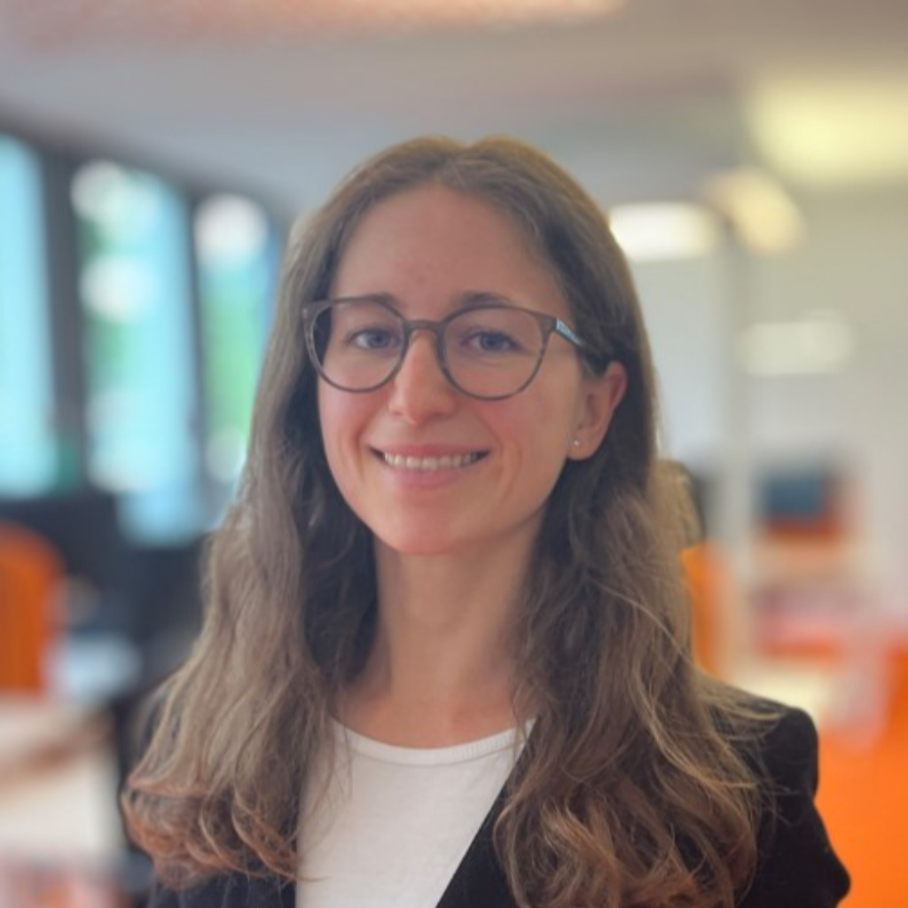 Judit Janosik - Senior Auditor - PwC PricewaterhouseCoopers GmbH Wirtschaftsprüfungsgesellschaft ...