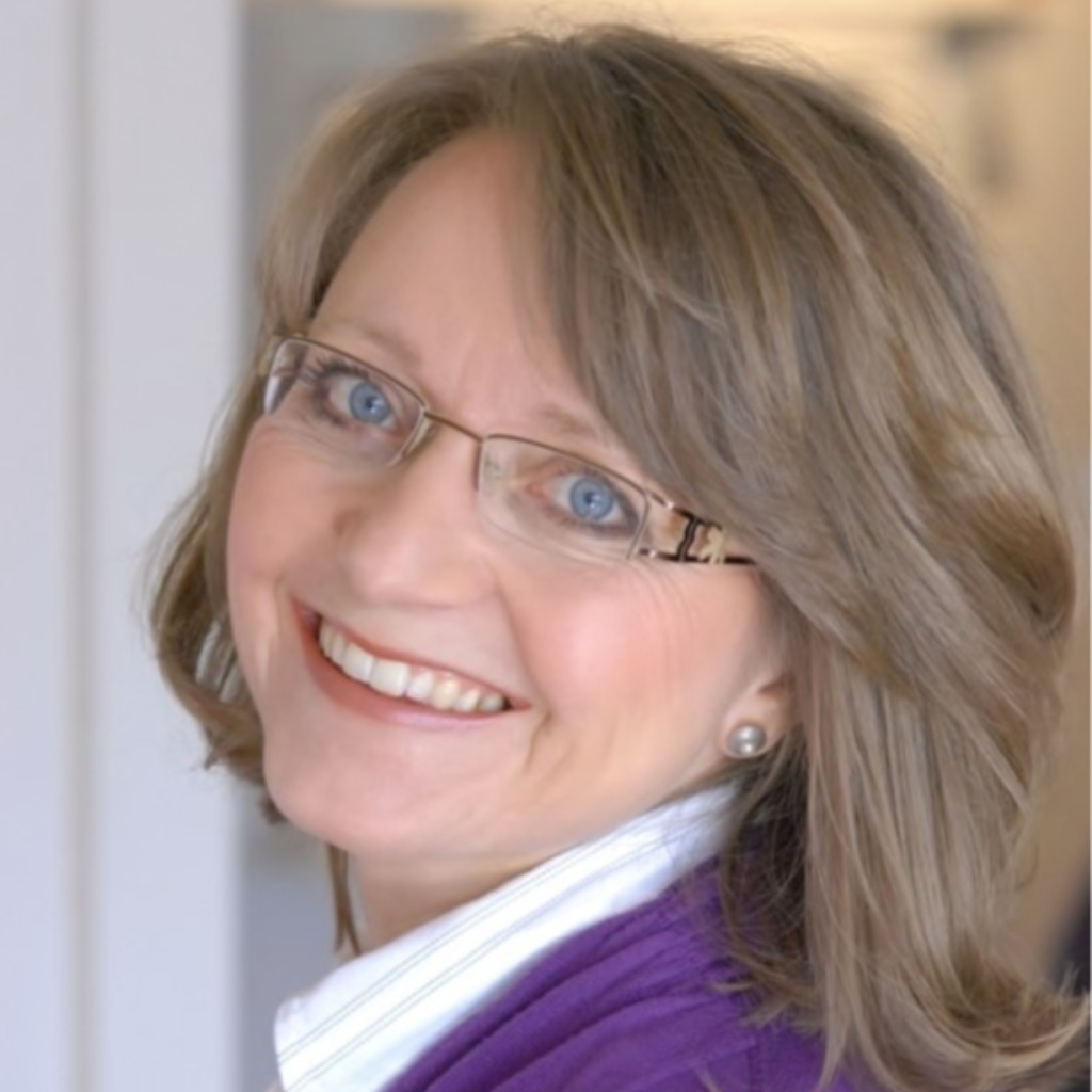 Regina Pappenberger - Senior Executive Assistant - Komtur ...