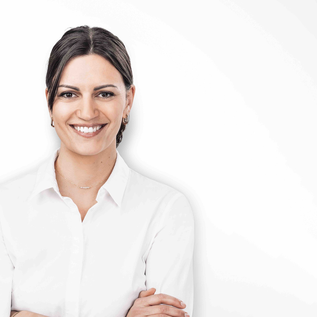 Janina Bittner - Bauleiterin - Bauwens Construction GmbH & Co. KG | XING