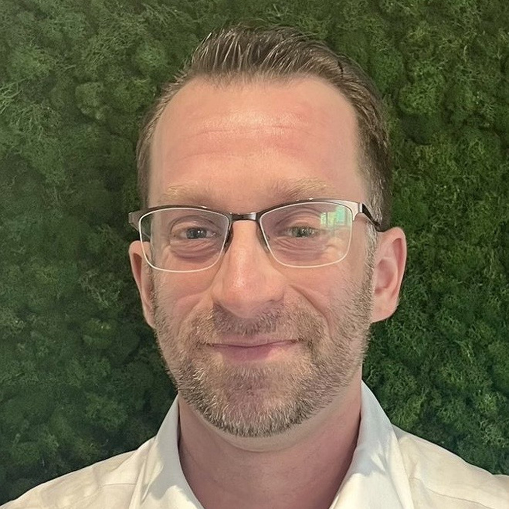 Christoph Schneider - Stellvertretender Niederlassungsleiter - RASANT ...