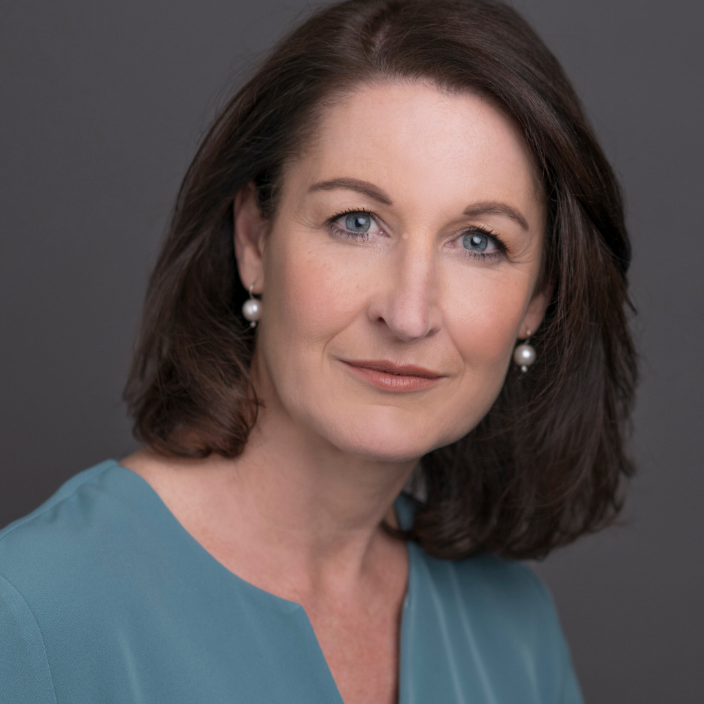 Marion Garni - Abteilungsleiterin Personal und Personalrecht - Max ...