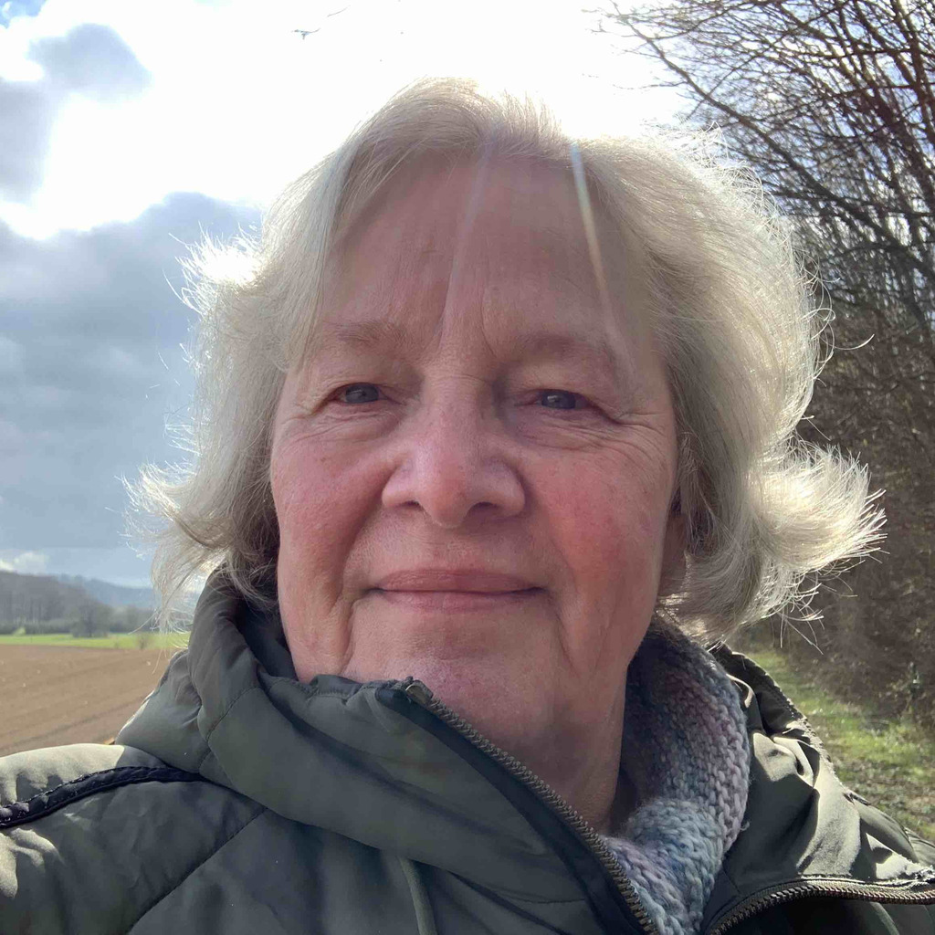 Anna Meiners - Vorständin - Karl-Heinz-Howe-Simon-Fiedler-Stiftung | XING