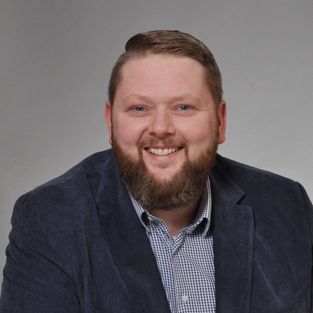 Dennis Falk's Instagram, Twitter & Facebook on IDCrawl