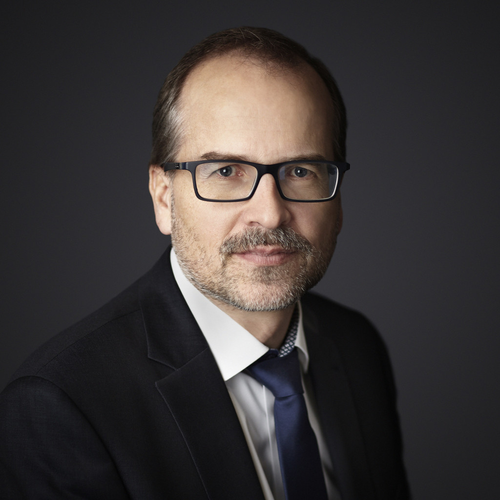 Peter Denner - Vice President, Human Resources, Consumer Audio, SBU ...