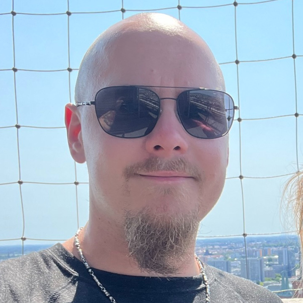 Lars Brandt - Fahrlehrer - Fahrschule Road Stars GmbH | XING