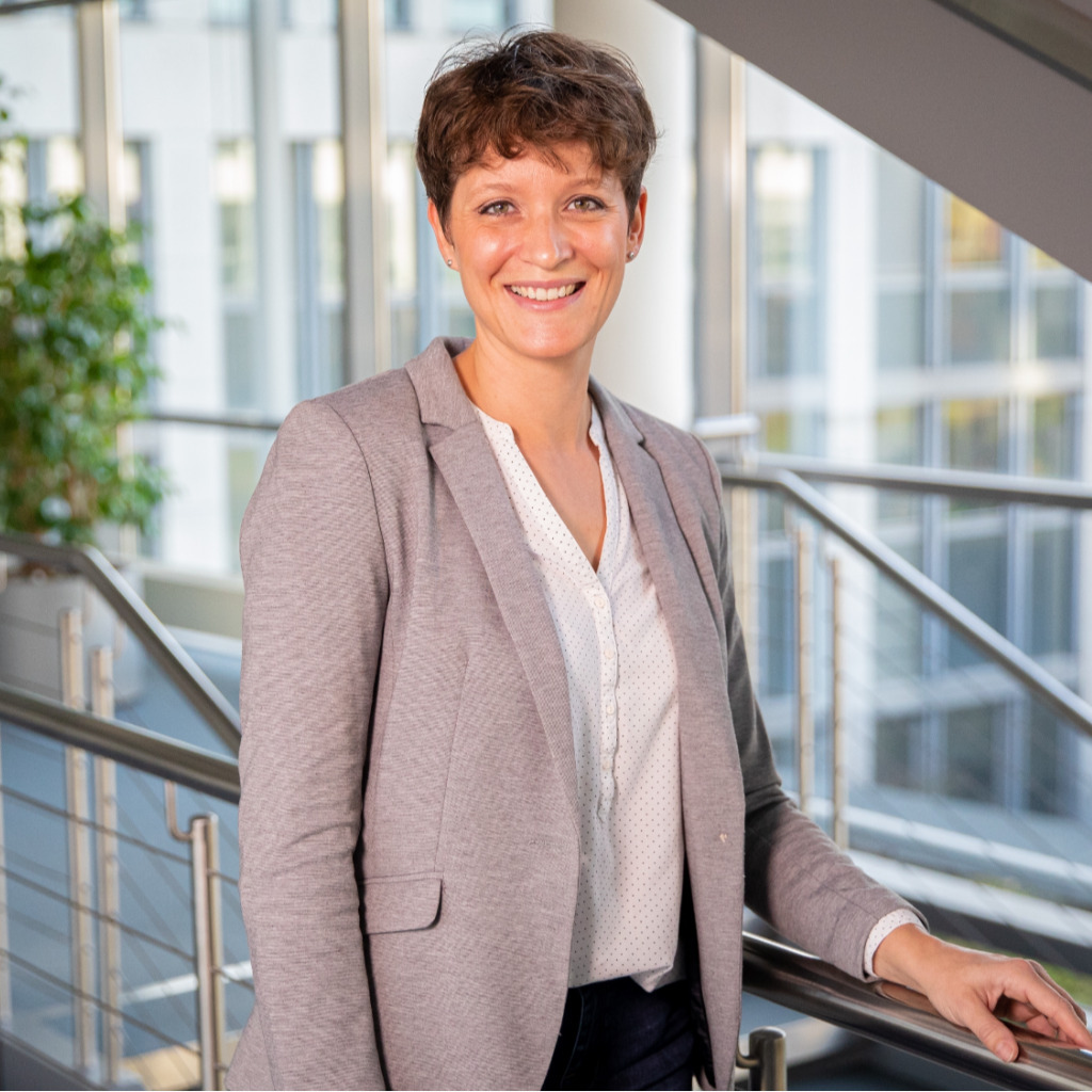 Sandra Hoffmann - Assistenz der Bereichsleiter Lesermarkt und Logistik ...